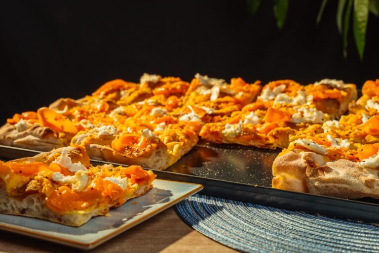 Pinsa recipe: how to make the perfect dough at home - Di Marco